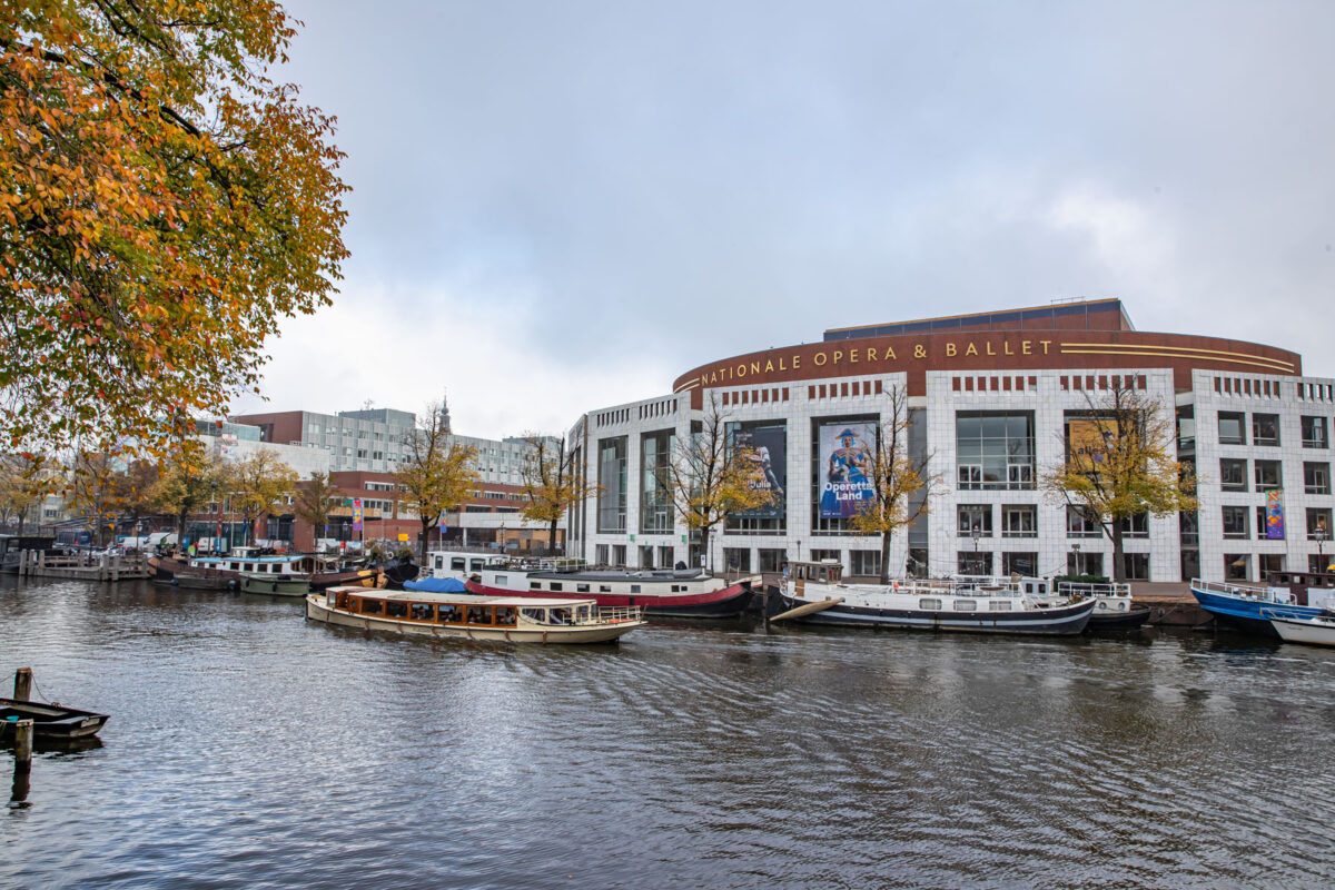 Dutch National Opera invests in Robe iFORTE LTX moving lights - A1 ...